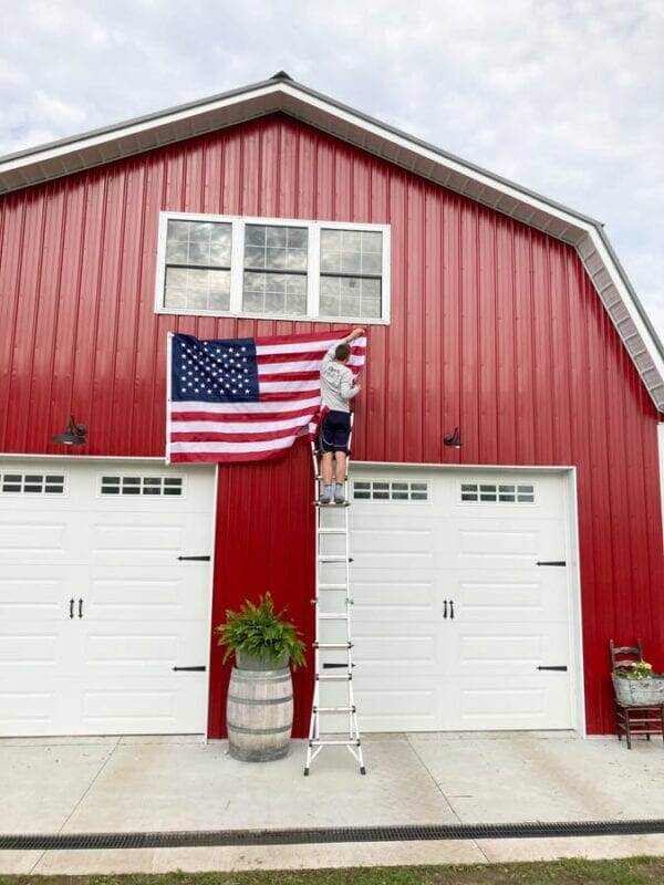 Nine Simple Ideas for Outdoor Patriotic Decorations - The Everyday ...