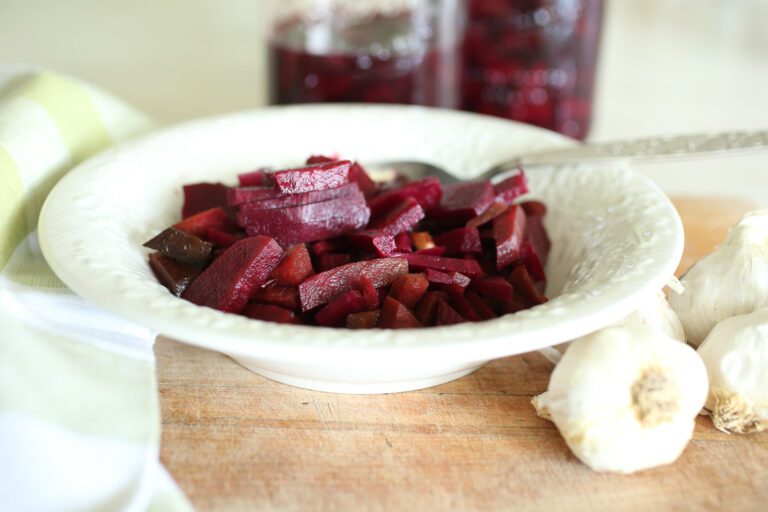 Simple Fermented Beet Recipe-2 Ways - The Everyday Farmhouse