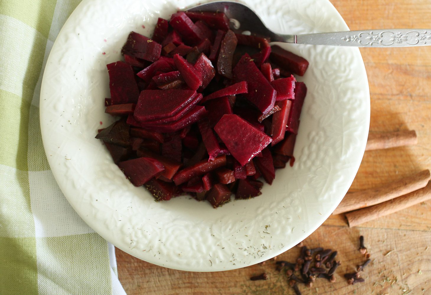 Simple Fermented Beet Recipe-2 Ways - The Everyday Farmhouse