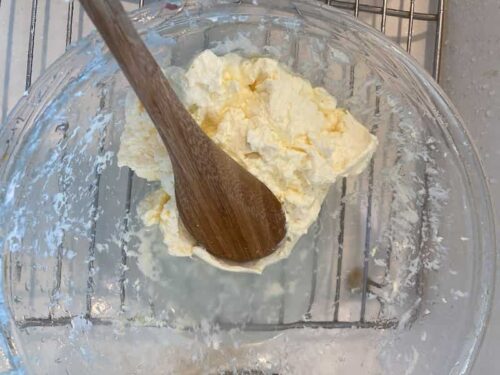 How to Make Butter from Raw Milk - The Everyday Farmhouse