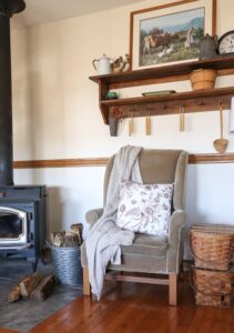 Minimalist Cottagecore Home Style: The Perfect Blend - The Everyday ...