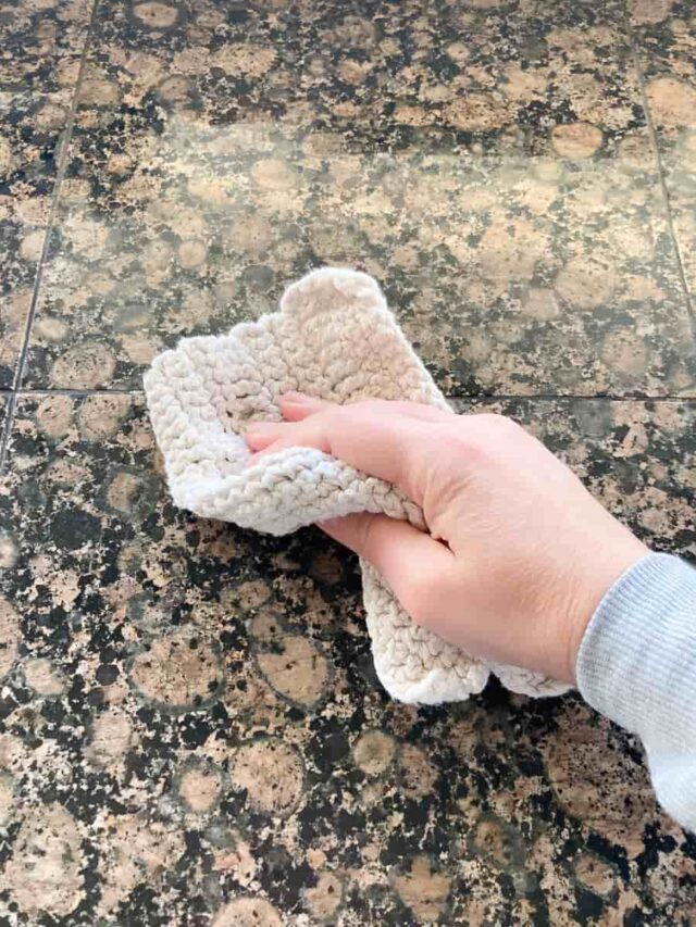 Homemade Granite Cleaner | Easy and Frugal - The Everyday Farmhouse