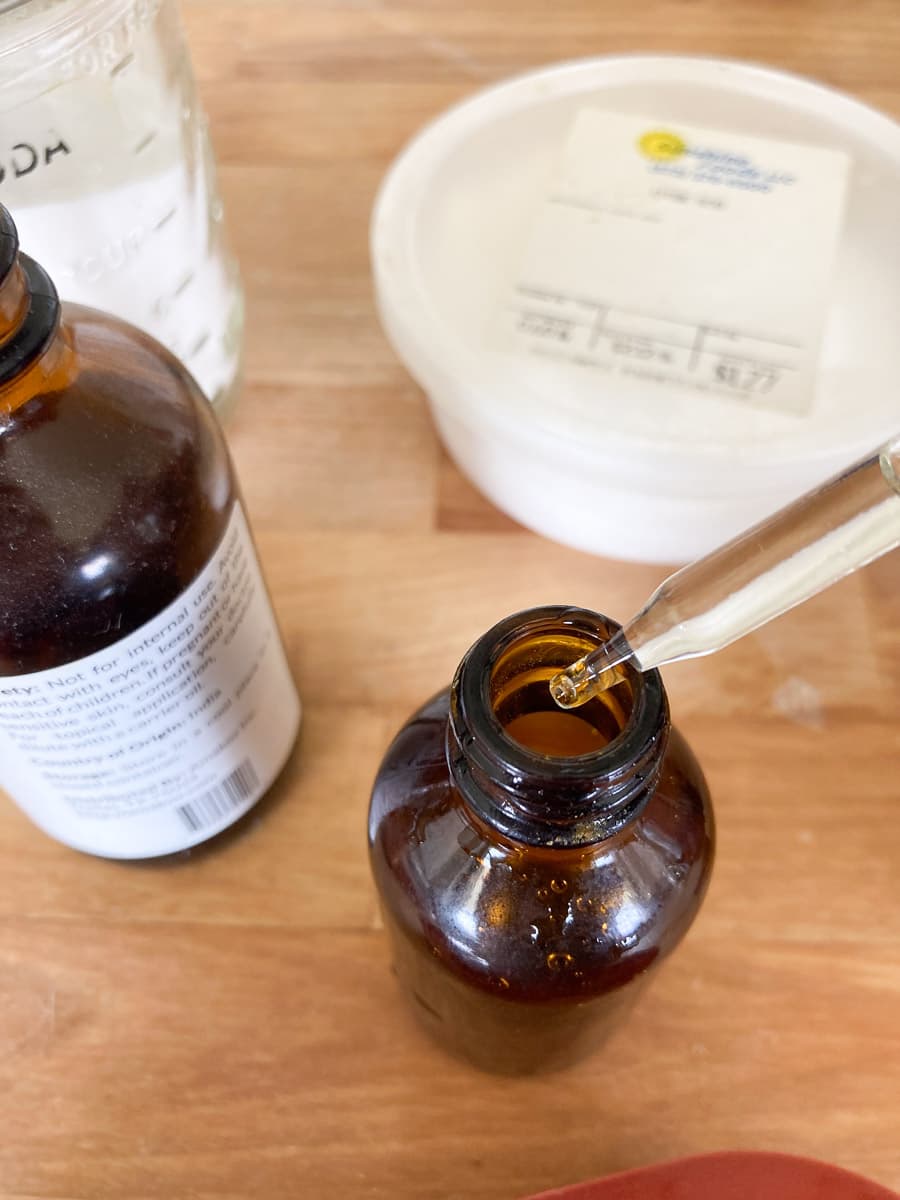 Toilet Cleaning Bombs | A Simple DIY - The Everyday Farmhouse