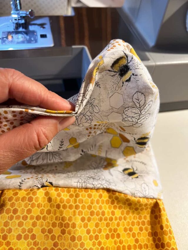 How to Make a Drawstring Bag | Easy with Lining - The Everyday Farmhouse