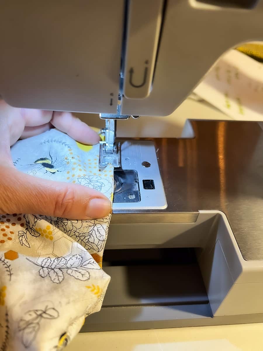 How to Make a Drawstring Bag | Easy with Lining - The Everyday Farmhouse