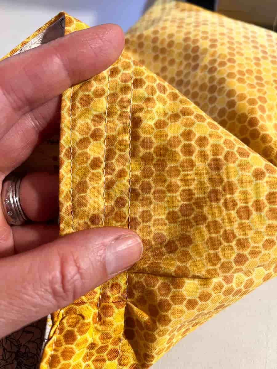 How to Make a Drawstring Bag | Easy with Lining - The Everyday Farmhouse