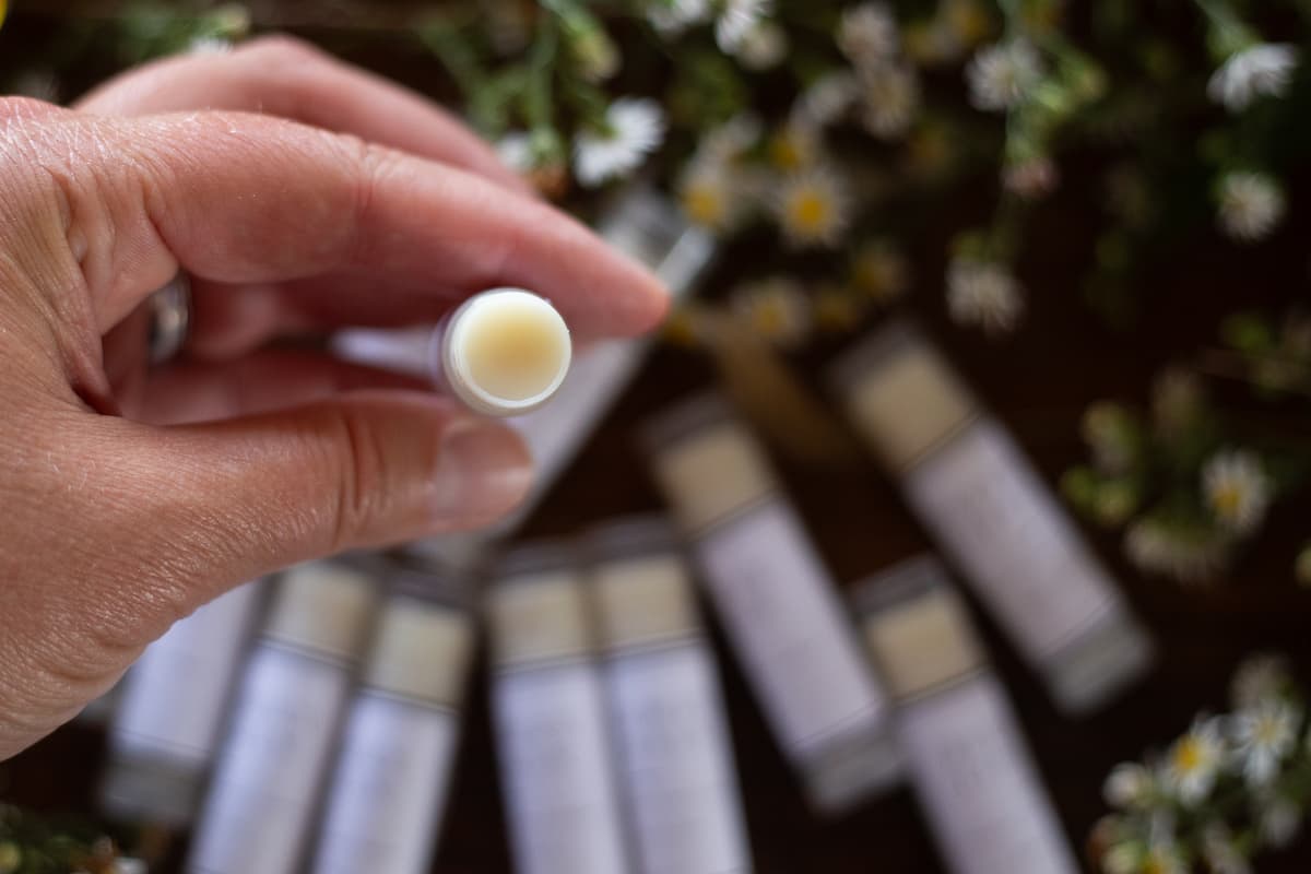 DIY Lip Balm with Beeswax: A Nourishing Recipe for Soft Lips - The ...